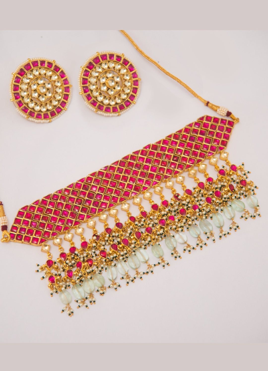 Choker set with round earrings store